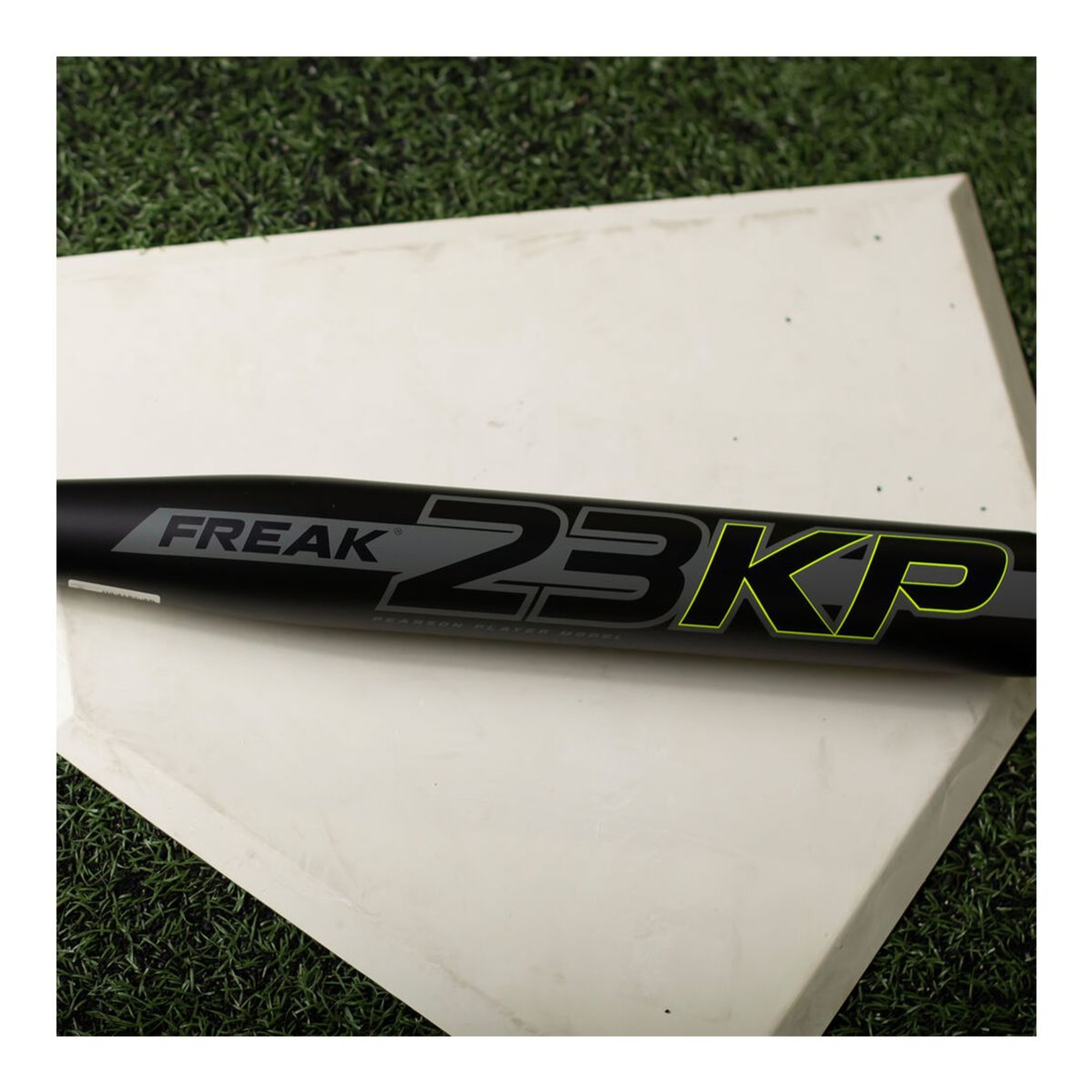 Miken Freak 23 KP Maxload Slowpitch Softball Bat | SportChek
