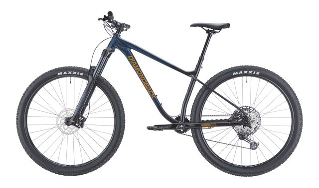 Diamondback Crimson 3.0 29 Inch Men's Mountain Bike | SportChek