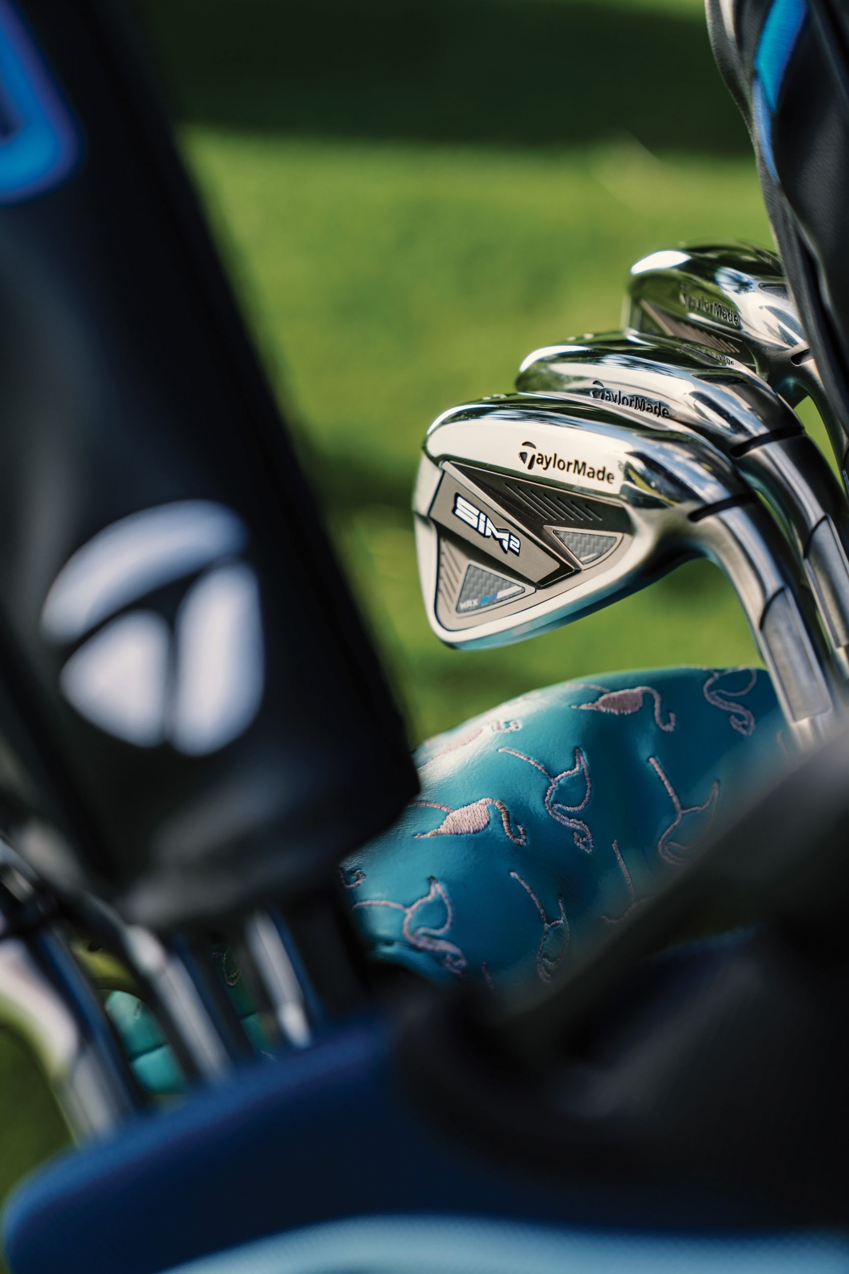 TaylorMade SIM 2 Max 7-Piece Iron Set | SportChek