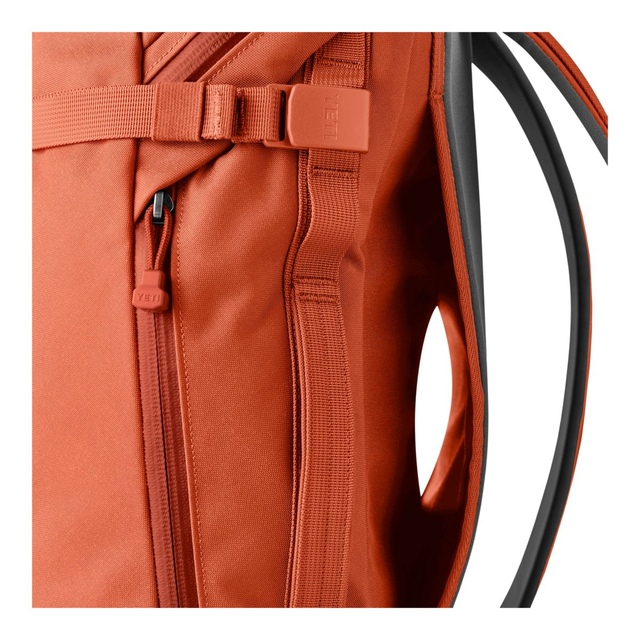 YETI Crossroads 22L Backpack | SportChek