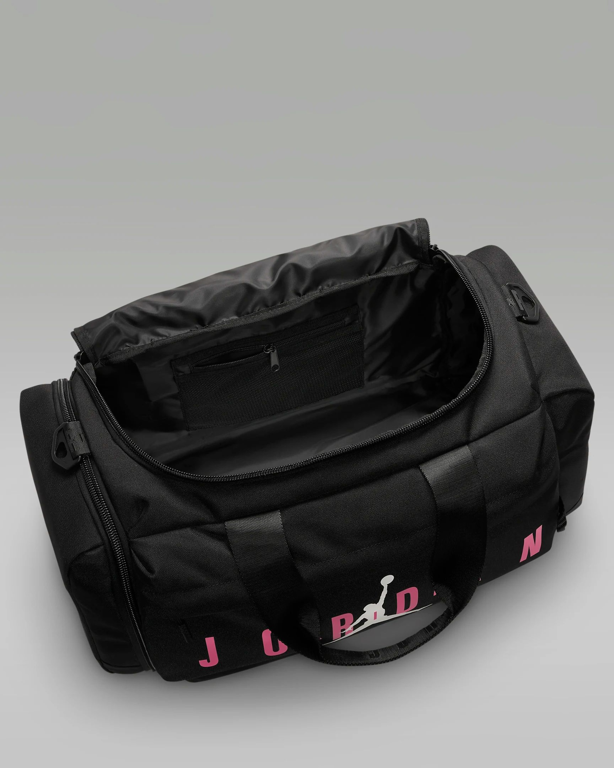 Jordan HBR Small Duffle Bag | SportChek