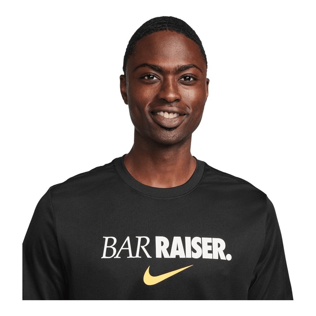 Nike Men's Dri-FIT Legend Bar Raiser T-Shirt | SportChek