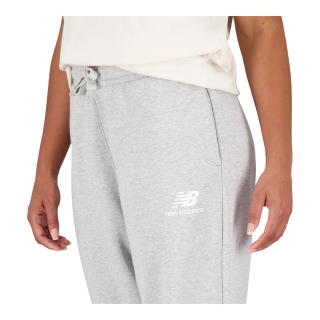 New Balance Women's Essentials Wide Sweatpants | SportChek