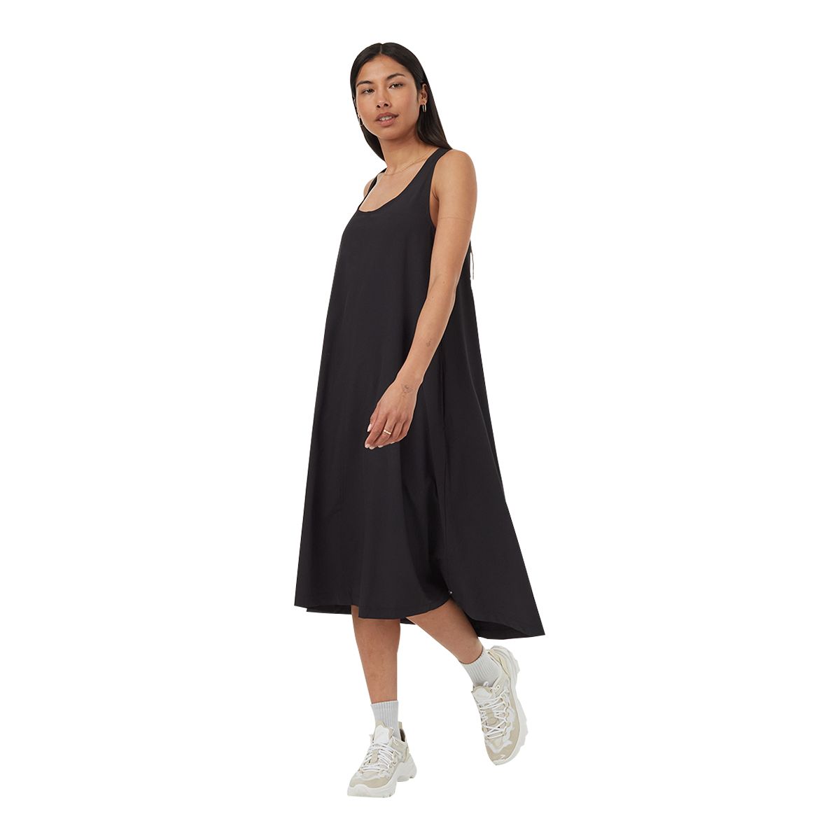 Tentree Women's InMotion SLVLS Midi Dress | SportChek