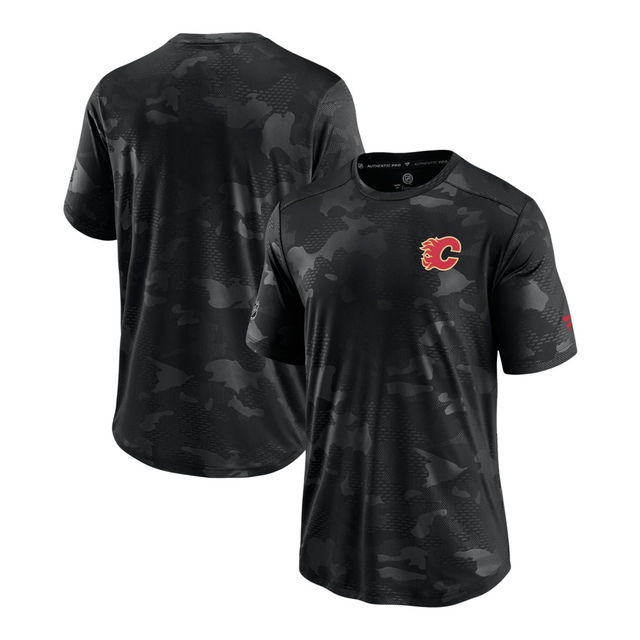 Calgary Flames Fanatics Locker Room Camo T Shirt | SportChek