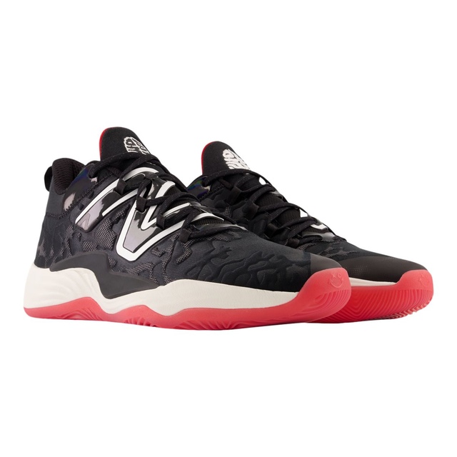 New Balance Men's/Women's Two Way V3 Windycity Basketball Shoes | SportChek