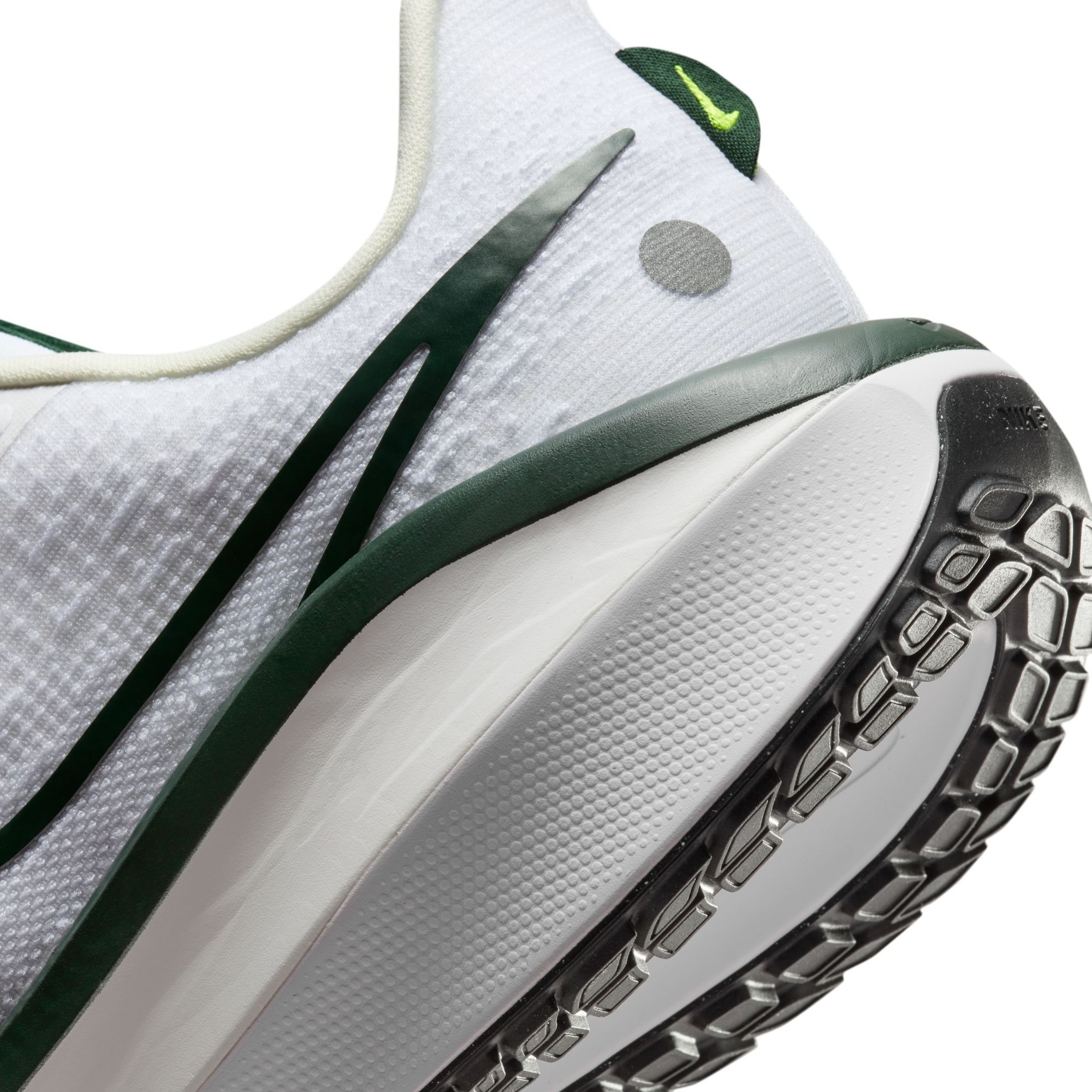 Nike Men's Zoom Vomero 17 Running Shoes | SportChek