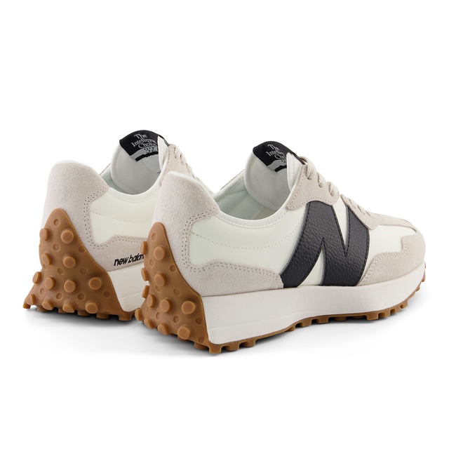 New Balance Women's 327 Shoes | SportChek