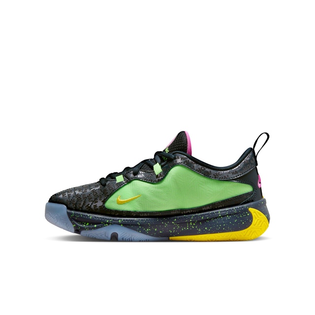 Nike Kids' Giannis Freak 5 Dad Jokes Basketball Shoes | SportChek